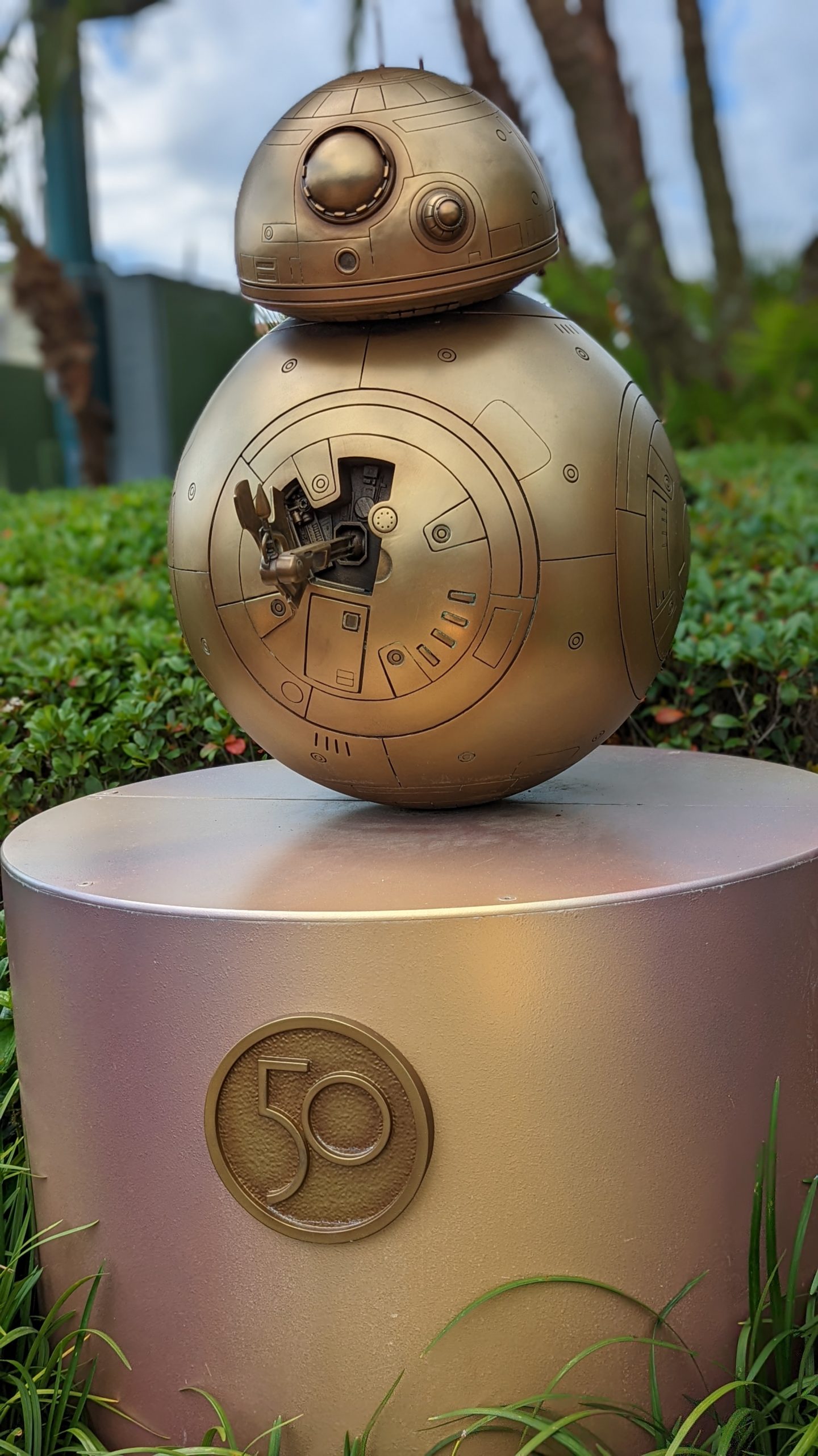 All 50 of Disney’s Golden Character Statues Locations - Disney Kinda Life